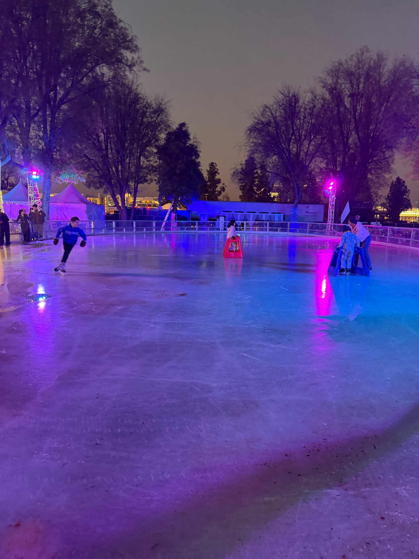 Woodland Hills On Ice | LA's Premier Outdoor Holiday Ice Skating Rink